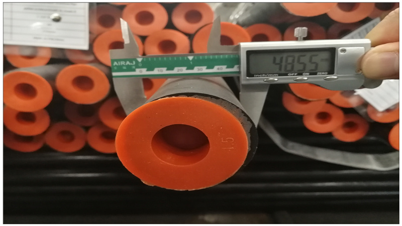 News - the seamless steel pipe wall thickness test.